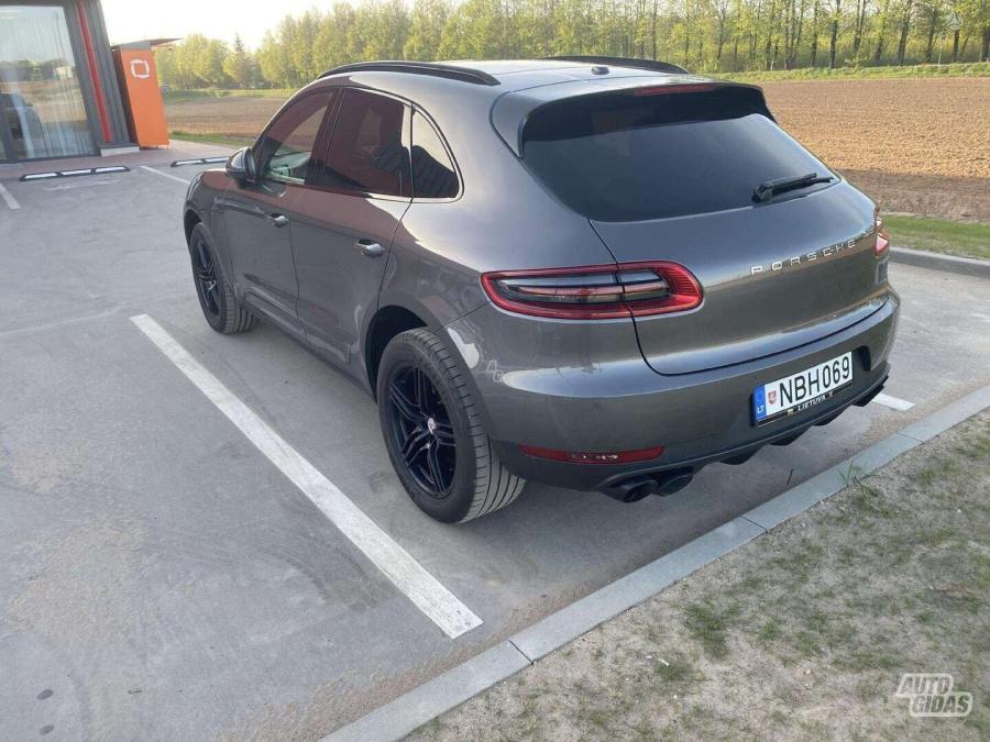 Grey Porsche Macan 2016 in Vilnius, with an engine capacity of 3.00 L and mileage of 243 thousand km for 18000 €, photo 6 on AUTOMOTO.COM.LV