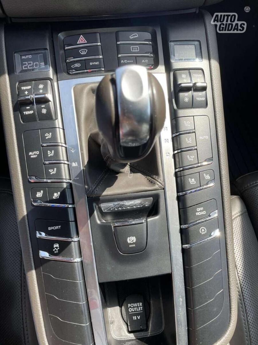 Grey Porsche Macan 2016 in Vilnius, with an engine capacity of 3.00 L and mileage of 243 thousand km for 18000 €, photo 16 on AUTOMOTO.COM.LV