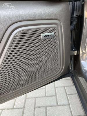 Grey Porsche Macan 2016 in Vilnius, with an engine capacity of 3.00 L and mileage of 243 thousand km for 18000 €, photo 25 on AUTOMOTO.COM.LV