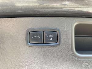 Grey Porsche Macan 2016 in Vilnius, with an engine capacity of 3.00 L and mileage of 243 thousand km for 18000 €, photo 30 on AUTOMOTO.COM.LV