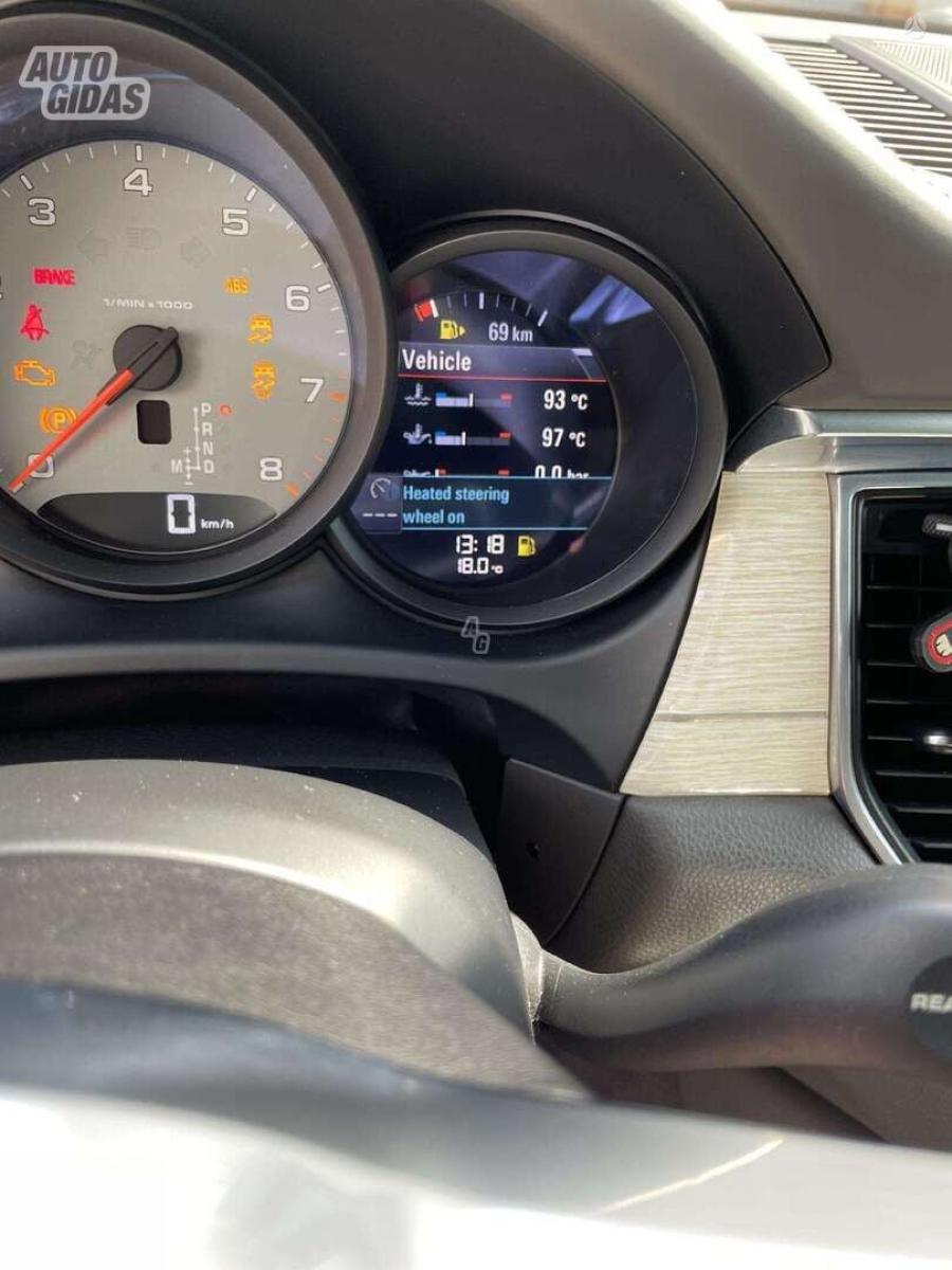 Grey Porsche Macan 2016 in Vilnius, with an engine capacity of 3.00 L and mileage of 243 thousand km for 18000 €, photo 37 on AUTOMOTO.COM.LV