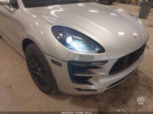Grey Porsche Macan 2017 in Klaipeda, with an engine capacity of 3.00 L and mileage of 75 thousand km for 16000 €, photo 6 on AUTOMOTO.COM.LV