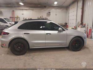 Grey Porsche Macan 2017 in Klaipeda, with an engine capacity of 3.00 L and mileage of 75 thousand km for 16000 €, photo 13 on AUTOMOTO.COM.LV