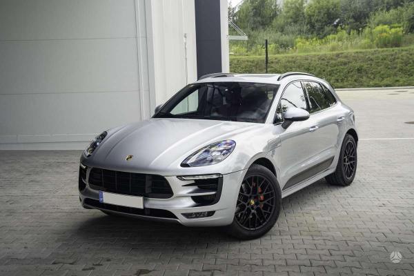 Pelēks Porsche Macan 2017 Viļņa, ar dzinēja tilpumu 3.00 L un nobraukumu 97 tūkst. km par 29000 €, foto 1 vietnē AUTOMOTO.COM.LV