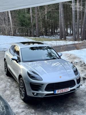 Pelēks Porsche Macan 2017 Viļņa, ar dzinēja tilpumu 2.00 L un nobraukumu 62 tūkst. km par 26400 €, foto 2 vietnē AUTOMOTO.COM.LV