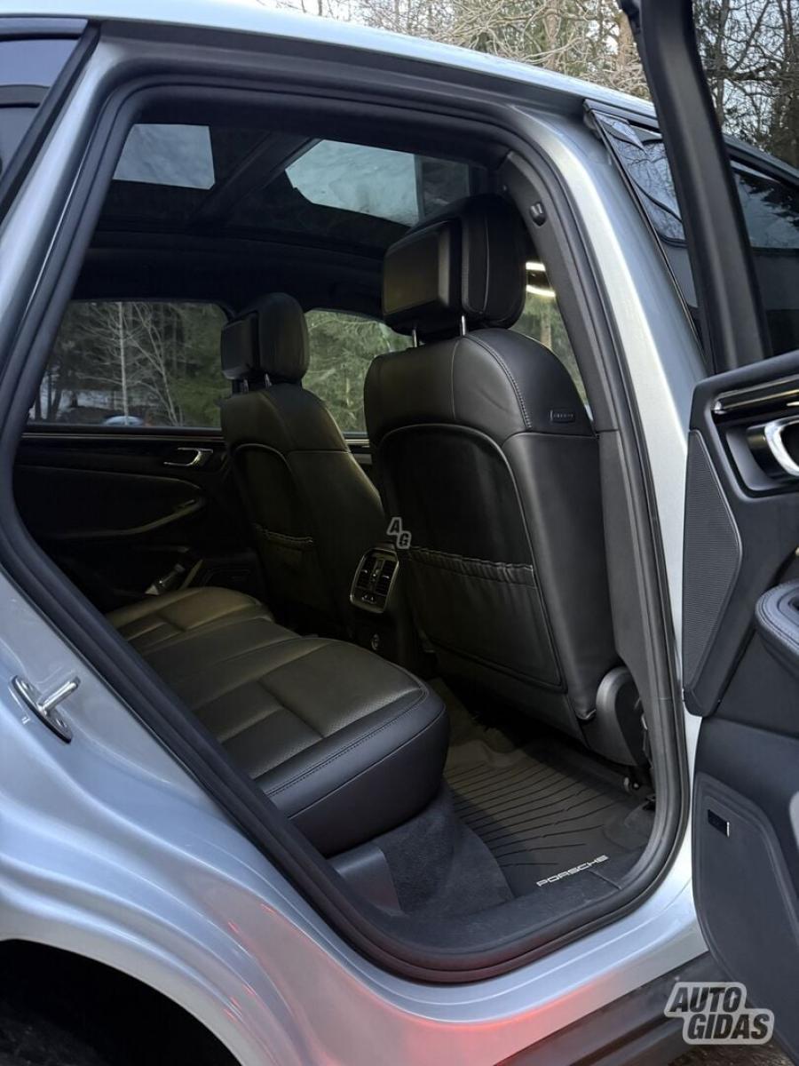 Pelēks Porsche Macan 2017 Viļņa, ar dzinēja tilpumu 2.00 L un nobraukumu 62 tūkst. km par 23990 €, foto 13 vietnē AUTOMOTO.COM.LV