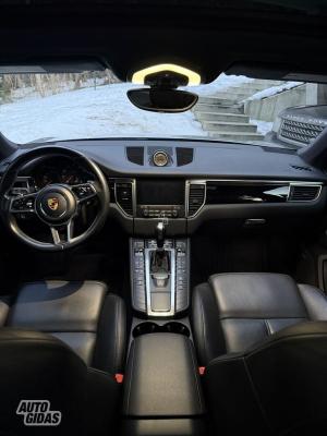 Pelēks Porsche Macan 2017 Viļņa, ar dzinēja tilpumu 2.00 L un nobraukumu 62 tūkst. km par 23990 €, foto 17 vietnē AUTOMOTO.COM.LV