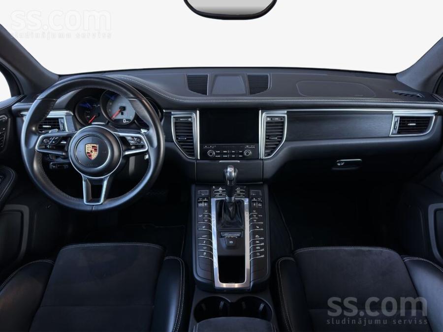 Pelēks Porsche Macan 2017 Rīga, ar dzinēja tilpumu 3.00 L un nobraukumu 142 tūkst. km par 36490 €, foto 8 vietnē AUTOMOTO.COM.LV