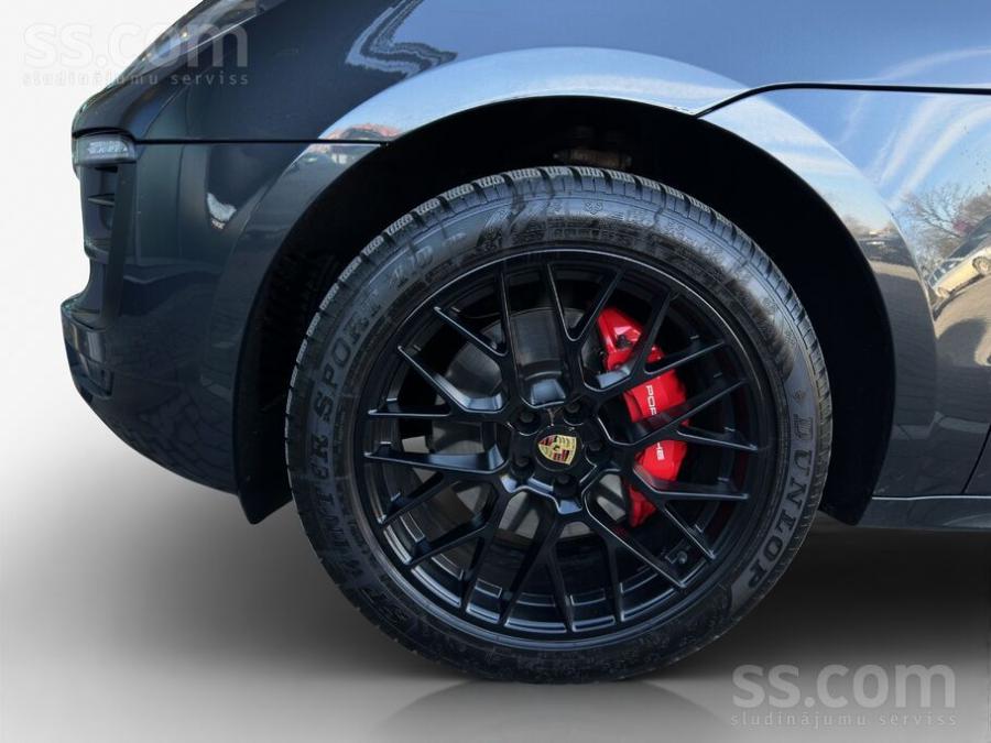 Pelēks Porsche Macan 2017 Rīga, ar dzinēja tilpumu 3.00 L un nobraukumu 142 tūkst. km par 36490 €, foto 23 vietnē AUTOMOTO.COM.LV