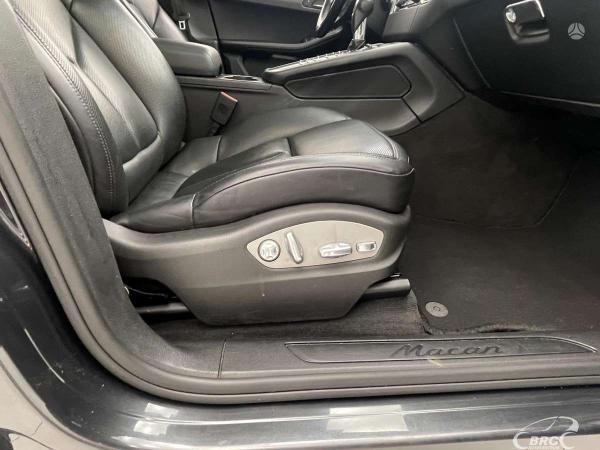 Pelēks Porsche Macan 2017 Viļņa, ar dzinēja tilpumu 1.98 L un nobraukumu 167 tūkst. km par 23900 €, foto 7 vietnē AUTOMOTO.COM.LV