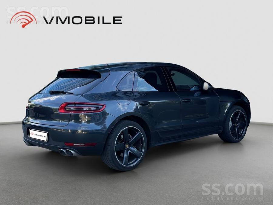 Grey Porsche Macan 2017 in Riga, with an engine capacity of 3.00 L and mileage of 196 thousand km for 26990 €, photo 3 on AUTOMOTO.COM.LV