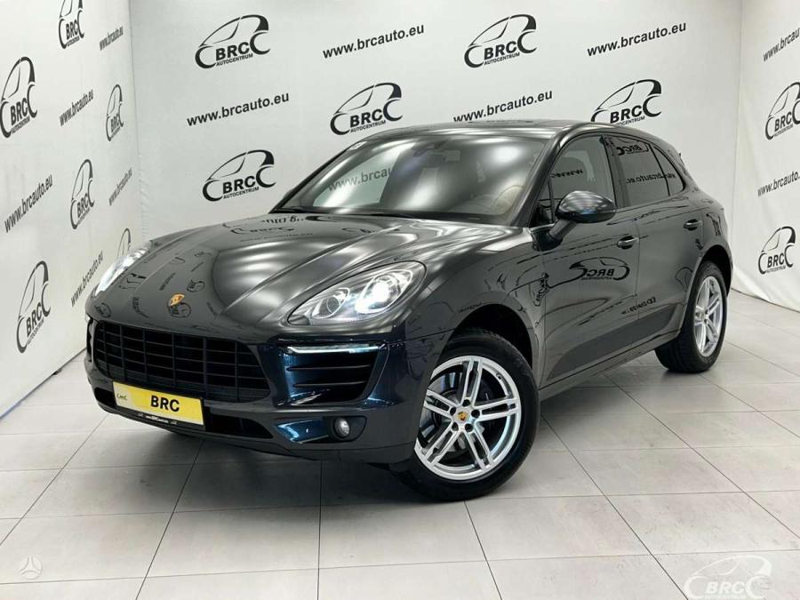 Grey Porsche Macan 2017 in Vilnius, with an engine capacity of 1.98 L and mileage of 174 thousand km for 22900 €, photo 1 on AUTOMOTO.COM.LV