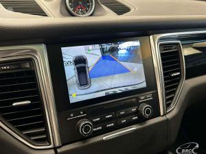 Grey Porsche Macan 2017 in Vilnius, with an engine capacity of 1.98 L and mileage of 174 thousand km for 22900 €, photo 24 on AUTOMOTO.COM.LV