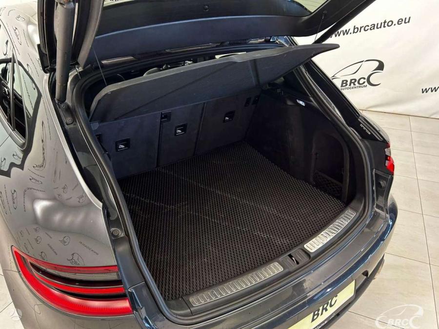 Grey Porsche Macan 2017 in Vilnius, with an engine capacity of 1.98 L and mileage of 174 thousand km for 22900 €, photo 29 on AUTOMOTO.COM.LV
