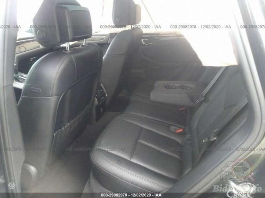 Grey Porsche Macan 2017 in Vilnius, with an engine capacity of 1.98 L and mileage of 174 thousand km for 22900 €, photo 32 on AUTOMOTO.COM.LV