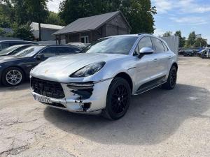 Pelēks Porsche Macan 2017 Kauņa, ar dzinēja tilpumu 3.00 L un nobraukumu 149 tūkst. km par 9900 €, foto  vietnē AUTOMOTO.COM.LV
