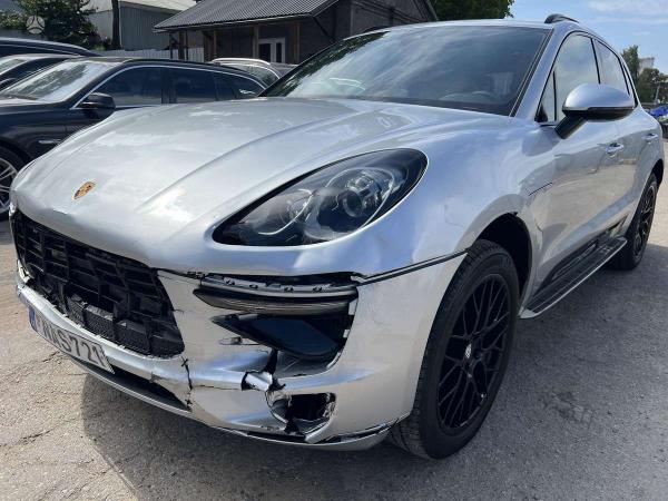 Pelēks Porsche Macan 2017 Kauņa, ar dzinēja tilpumu 3.00 L un nobraukumu 149 tūkst. km par 9900 €, foto 8 vietnē AUTOMOTO.COM.LV