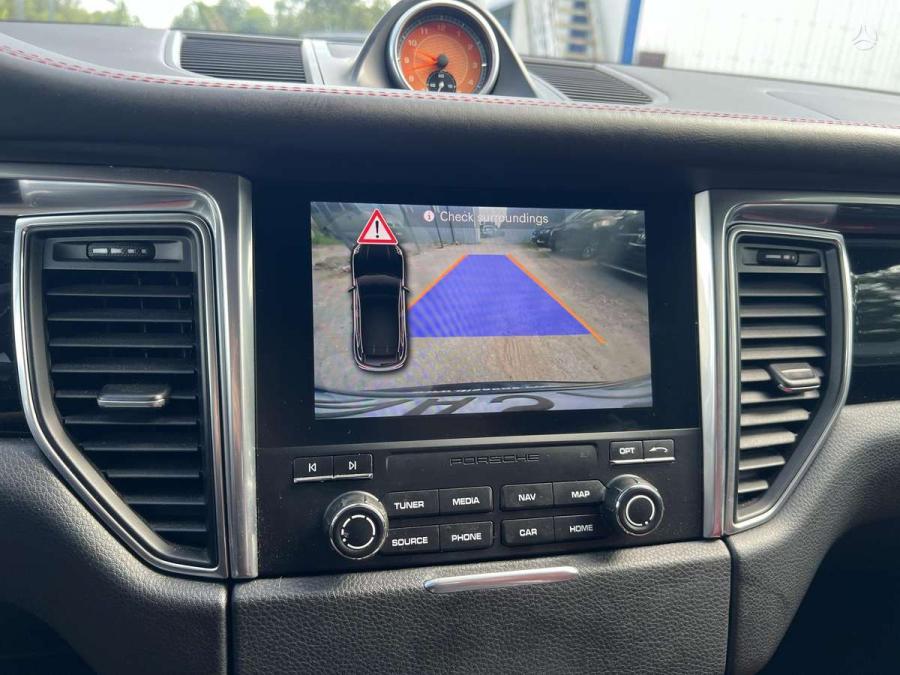 Pelēks Porsche Macan 2017 Kauņa, ar dzinēja tilpumu 3.00 L un nobraukumu 149 tūkst. km par 9900 €, foto 30 vietnē AUTOMOTO.COM.LV
