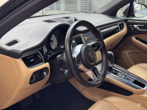 Grey Porsche Macan 2017 in Vilnius, with an engine capacity of 1.98 L and mileage of 141 thousand km for 22900 €, photo 17 on AUTOMOTO.COM.LV