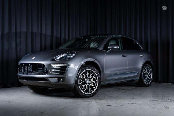 Pelēks Porsche Macan 2017 Viļņa, ar dzinēja tilpumu 3.00 L un nobraukumu 99 tūkst. km par 29000 €, foto 1 vietnē AUTOMOTO.COM.LV