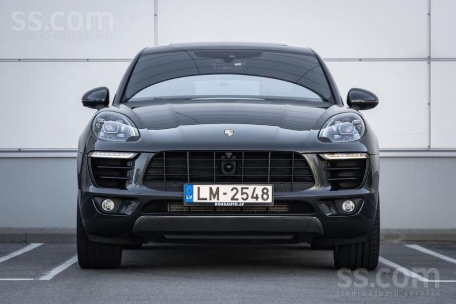 Pelēks Porsche Macan 2017 Rīga, ar dzinēja tilpumu 3.00 L un nobraukumu 198 tūkst. km par 27500 €, foto 3 vietnē AUTOMOTO.COM.LV