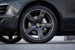 Pelēks Porsche Macan 2017 Rīga, ar dzinēja tilpumu 3.00 L un nobraukumu 198 tūkst. km par 27500 €, foto 11 vietnē AUTOMOTO.COM.LV