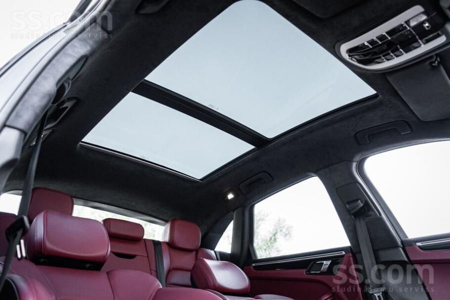 Pelēks Porsche Macan 2017 Rīga, ar dzinēja tilpumu 3.00 L un nobraukumu 198 tūkst. km par 27500 €, foto 19 vietnē AUTOMOTO.COM.LV