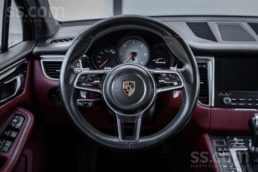 Pelēks Porsche Macan 2017 Rīga, ar dzinēja tilpumu 3.00 L un nobraukumu 198 tūkst. km par 27500 €, foto 23 vietnē AUTOMOTO.COM.LV