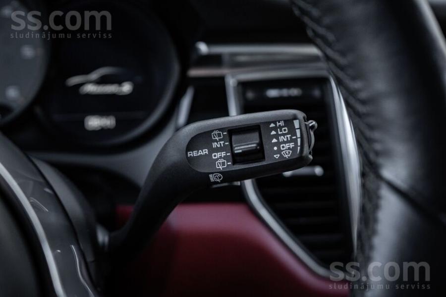 Pelēks Porsche Macan 2017 Rīga, ar dzinēja tilpumu 3.00 L un nobraukumu 198 tūkst. km par 27500 €, foto 25 vietnē AUTOMOTO.COM.LV