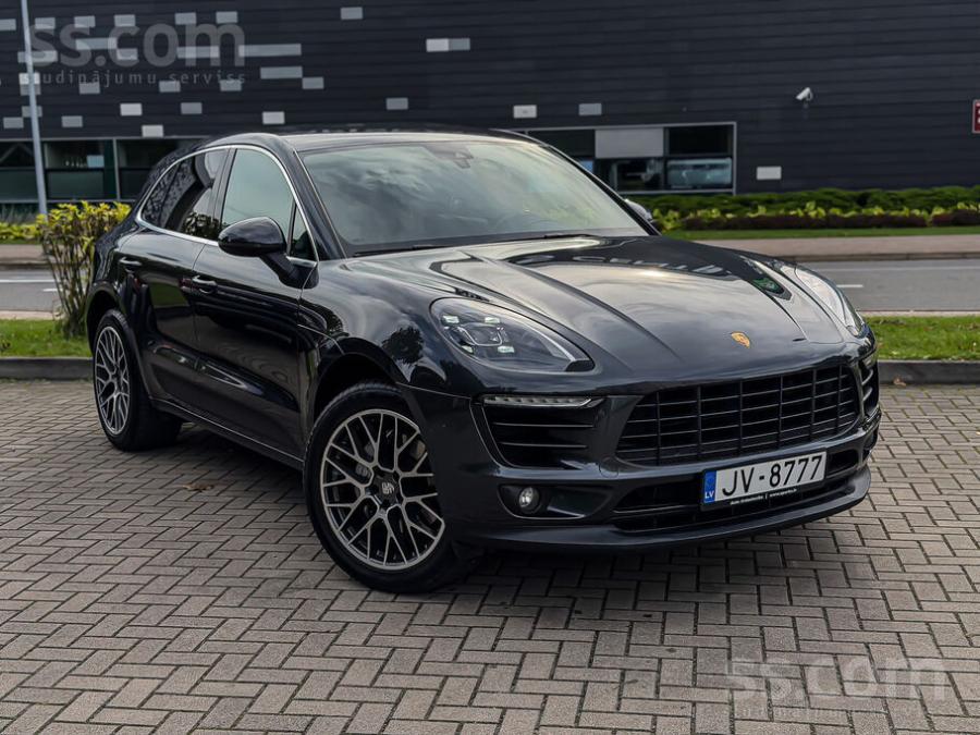 Pelēks Porsche Macan 2017 Jelgava, ar dzinēja tilpumu 3.00 L un nobraukumu 181 tūkst. km par 28900 €, foto 1 vietnē AUTOMOTO.COM.LV