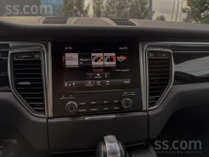 Pelēks Porsche Macan 2017 Jelgava, ar dzinēja tilpumu 3.00 L un nobraukumu 181 tūkst. km par 28900 €, foto 21 vietnē AUTOMOTO.COM.LV