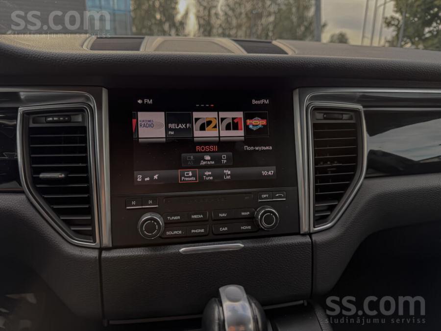 Pelēks Porsche Macan 2017 Jelgava, ar dzinēja tilpumu 3.00 L un nobraukumu 181 tūkst. km par 28900 €, foto 21 vietnē AUTOMOTO.COM.LV