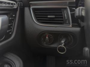 Pelēks Porsche Macan 2017 Jelgava, ar dzinēja tilpumu 3.00 L un nobraukumu 181 tūkst. km par 28900 €, foto 24 vietnē AUTOMOTO.COM.LV