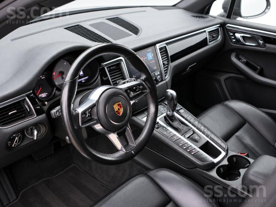 Pelēks Porsche Macan 2017 Rīga, ar dzinēja tilpumu 3.00 L un nobraukumu 286 tūkst. km par 19900 €, foto 16 vietnē AUTOMOTO.COM.LV