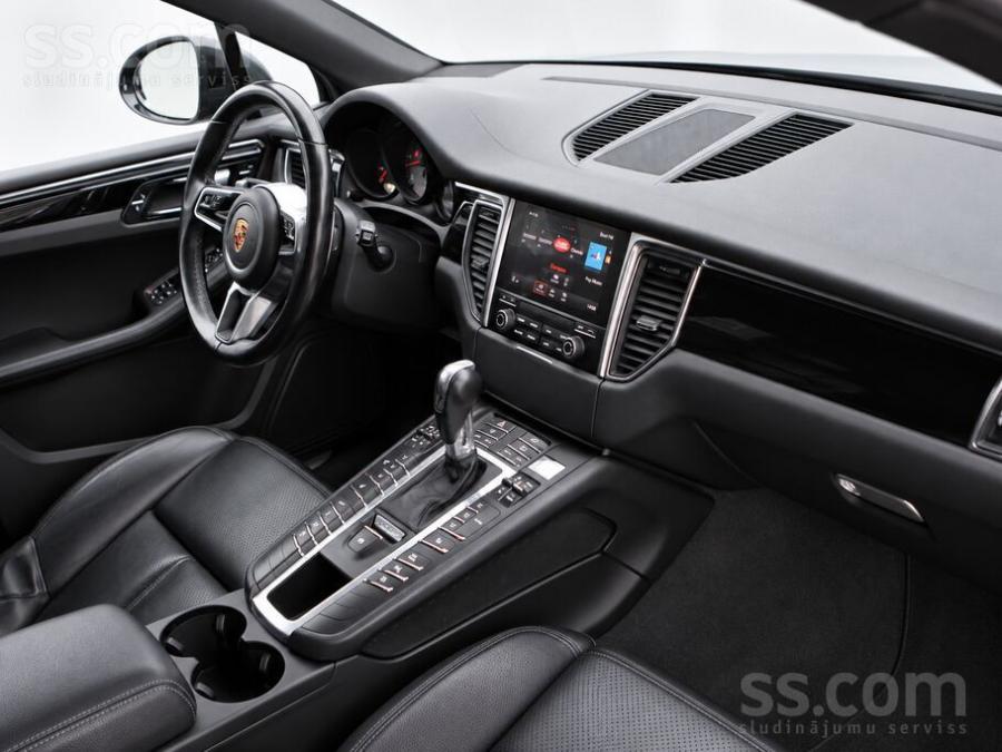 Pelēks Porsche Macan 2017 Rīga, ar dzinēja tilpumu 3.00 L un nobraukumu 286 tūkst. km par 19900 €, foto 19 vietnē AUTOMOTO.COM.LV