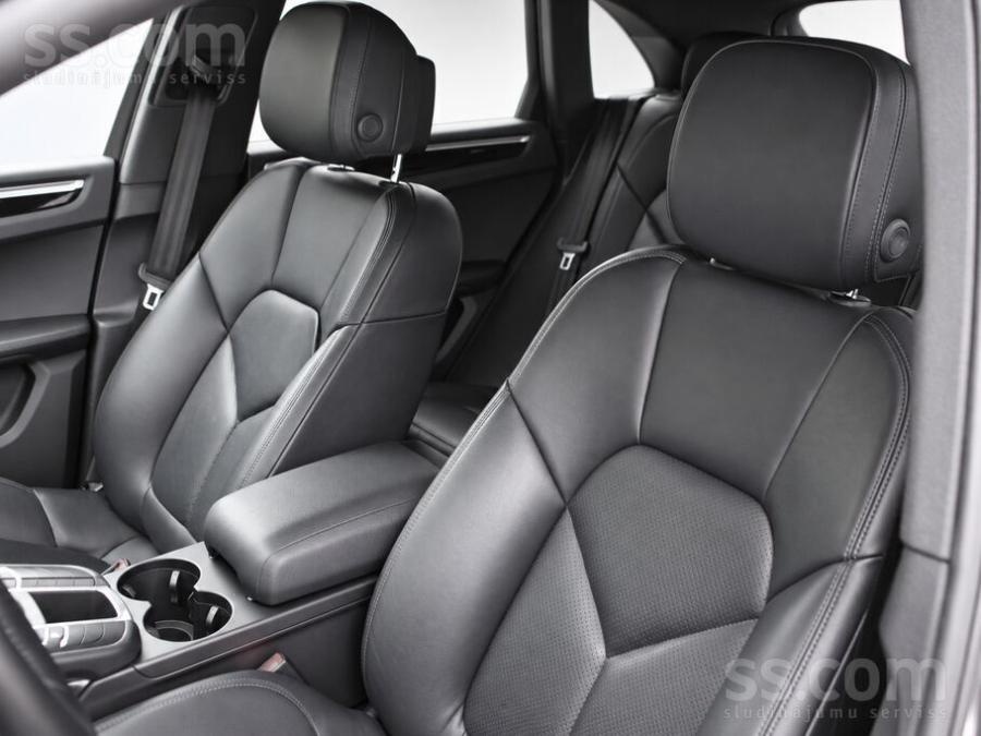 Pelēks Porsche Macan 2017 Rīga, ar dzinēja tilpumu 3.00 L un nobraukumu 286 tūkst. km par 19900 €, foto 23 vietnē AUTOMOTO.COM.LV