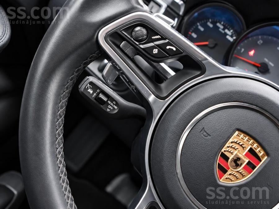 Pelēks Porsche Macan 2017 Rīga, ar dzinēja tilpumu 3.00 L un nobraukumu 286 tūkst. km par 19900 €, foto 31 vietnē AUTOMOTO.COM.LV