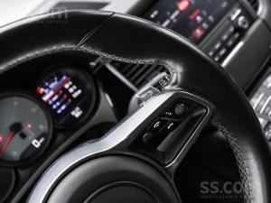Pelēks Porsche Macan 2017 Rīga, ar dzinēja tilpumu 3.00 L un nobraukumu 286 tūkst. km par 19900 €, foto 33 vietnē AUTOMOTO.COM.LV
