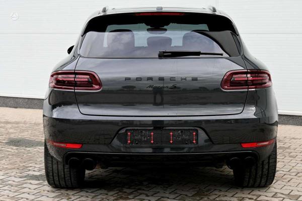 Pelēks Porsche Macan 2018 Kretinga, ar dzinēja tilpumu 3.00 L un nobraukumu 71 tūkst. km par 31999 €, foto 10 vietnē AUTOMOTO.COM.LV