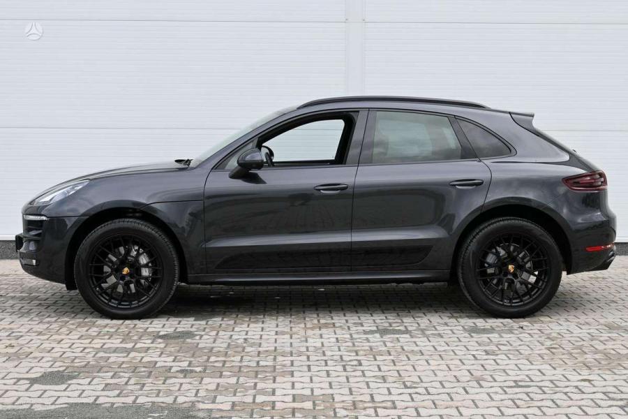 Grey Porsche Macan 2018 in Kretinga, with an engine capacity of 3.00 L and mileage of 71 thousand km for 31999 €, photo 15 on AUTOMOTO.COM.LV