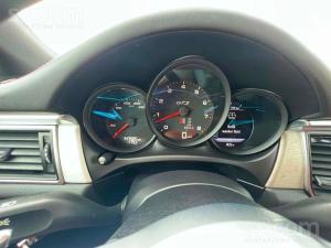 Pelēks Porsche Macan 2018 Rīga, ar dzinēja tilpumu 3.00 L un nobraukumu 148 tūkst. km par 32000 €, foto 4 vietnē AUTOMOTO.COM.LV