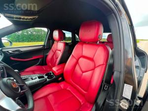 Pelēks Porsche Macan 2018 Rīga, ar dzinēja tilpumu 3.00 L un nobraukumu 148 tūkst. km par 32000 €, foto 5 vietnē AUTOMOTO.COM.LV