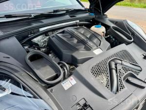 Pelēks Porsche Macan 2018 Rīga, ar dzinēja tilpumu 3.00 L un nobraukumu 148 tūkst. km par 32000 €, foto 15 vietnē AUTOMOTO.COM.LV