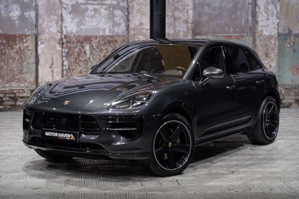 Grey Porsche Macan 2019 in Kaunas, with an engine capacity of 3.00 L and mileage of 106 thousand km for 45000 €, photo 1 on AUTOMOTO.COM.LV