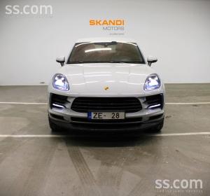 Grey Porsche Macan 2019 in Riga, with an engine capacity of 2.00 L and mileage of 87 thousand km for 44990 €, photo 2 on AUTOMOTO.COM.LV