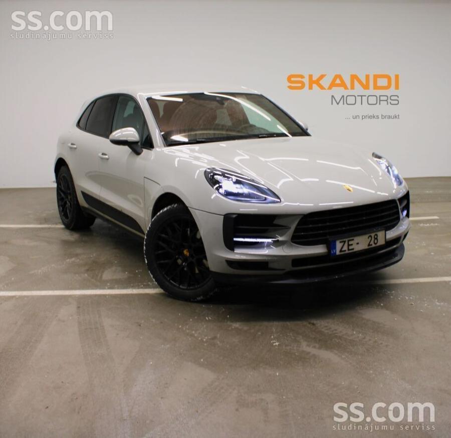 Grey Porsche Macan 2019 in Riga, with an engine capacity of 2.00 L and mileage of 87 thousand km for 42290 €, photo 4 on AUTOMOTO.COM.LV