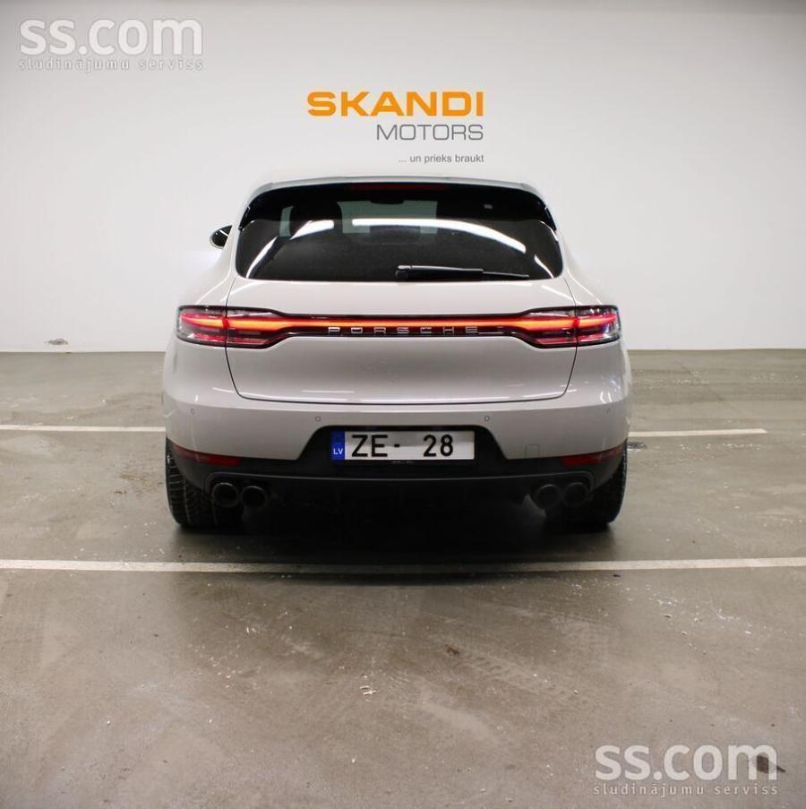 Grey Porsche Macan 2019 in Riga, with an engine capacity of 2.00 L and mileage of 87 thousand km for 42290 €, photo 6 on AUTOMOTO.COM.LV