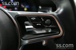 Grey Porsche Macan 2019 in Riga, with an engine capacity of 2.00 L and mileage of 87 thousand km for 42290 €, photo 21 on AUTOMOTO.COM.LV