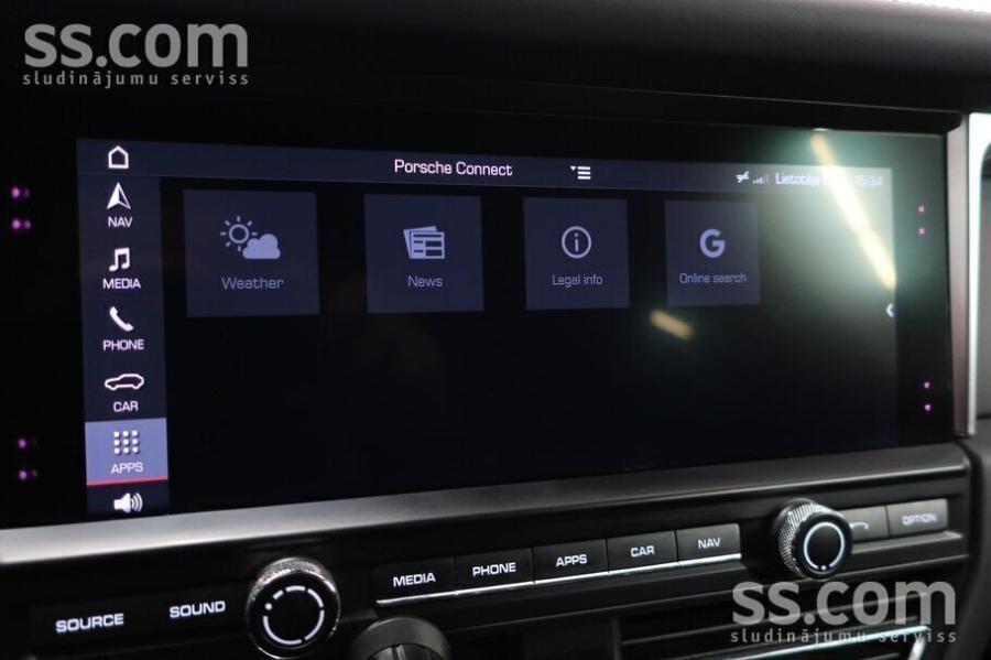 Grey Porsche Macan 2019 in Riga, with an engine capacity of 2.00 L and mileage of 87 thousand km for 42290 €, photo 33 on AUTOMOTO.COM.LV