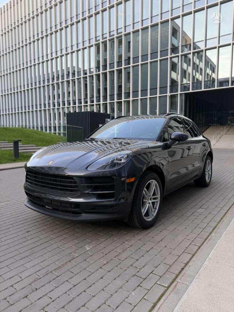 Pelēks Porsche Macan 2019 Viļņa, ar dzinēja tilpumu 1.98 L un nobraukumu 175 tūkst. km par 35000 €, foto 1 vietnē AUTOMOTO.COM.LV